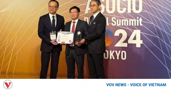 Vietnam honoured at ASOCIO DX Award 2024 in Japan